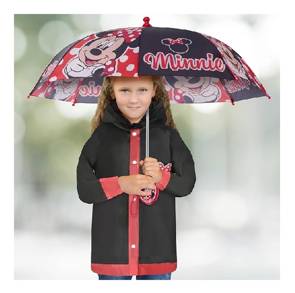 Capa de chuva infantil: 5 modelos para manter a roupa seca