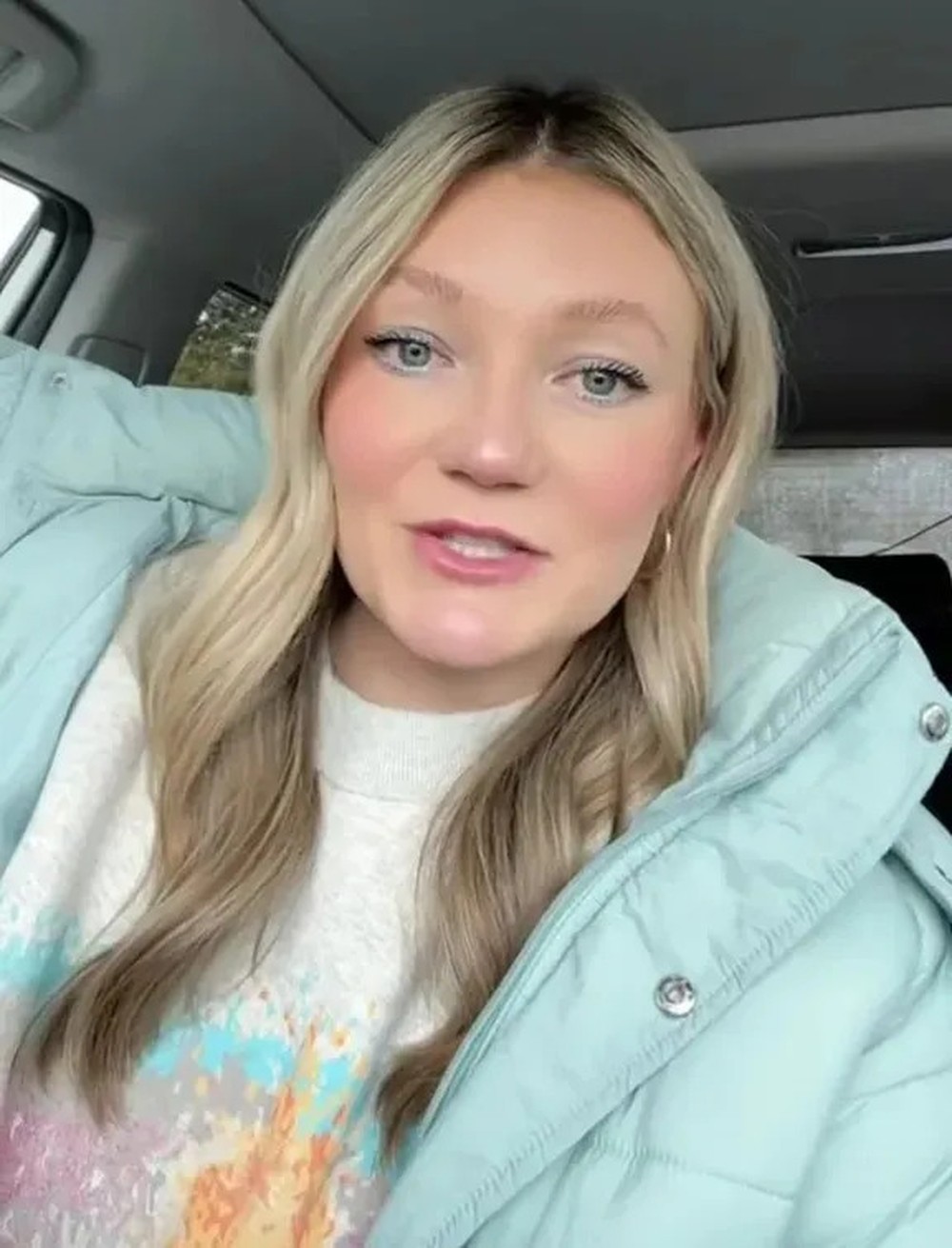 Mãe faz desabafo viral depois de ter sido constrangida por deixar filho de 1 ano assistir vídeos ...