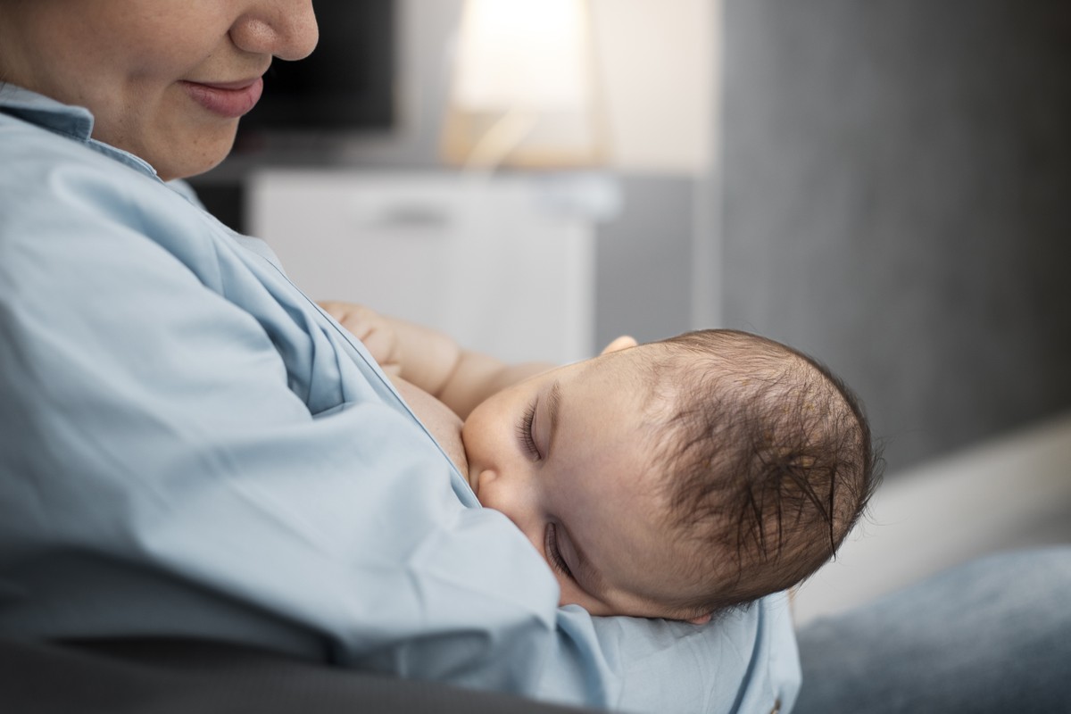 Como saber se o bebê está saciado?