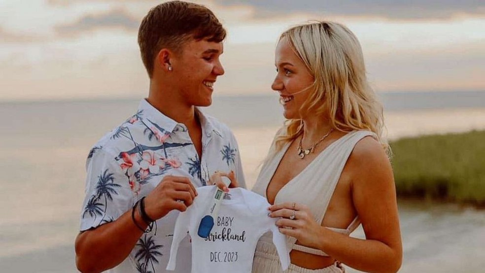 Jovem que perdeu perna em ataque de tubarão comemora gravidez: “É louco ...