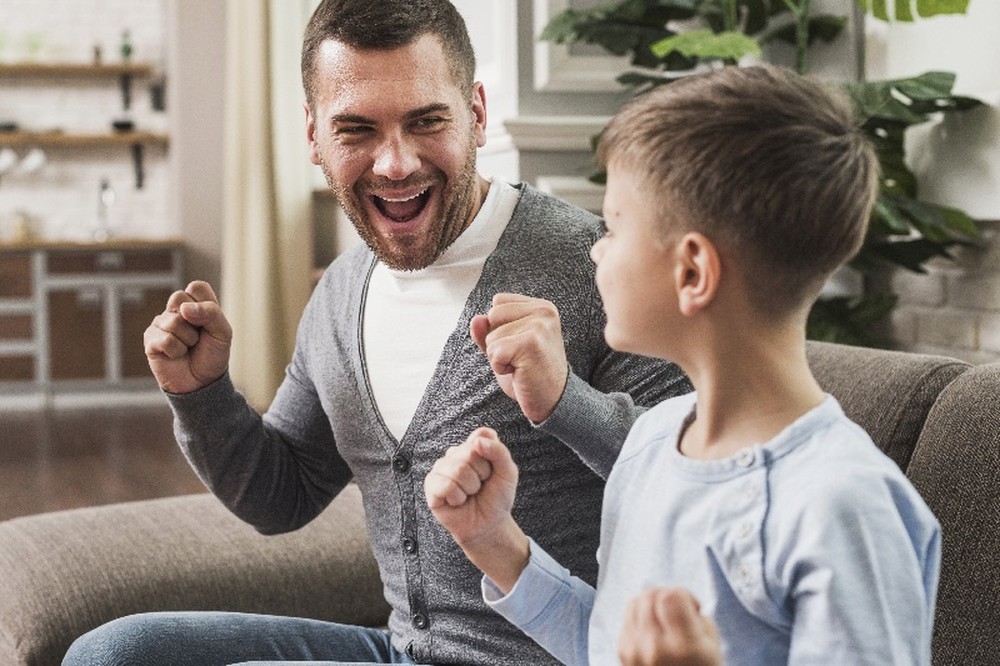 5 coisas que os filhos observam (e copiam) dos pais