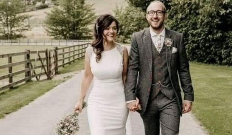 'Achei que estava com um resfriado, mas semanas depois, os médicos ...