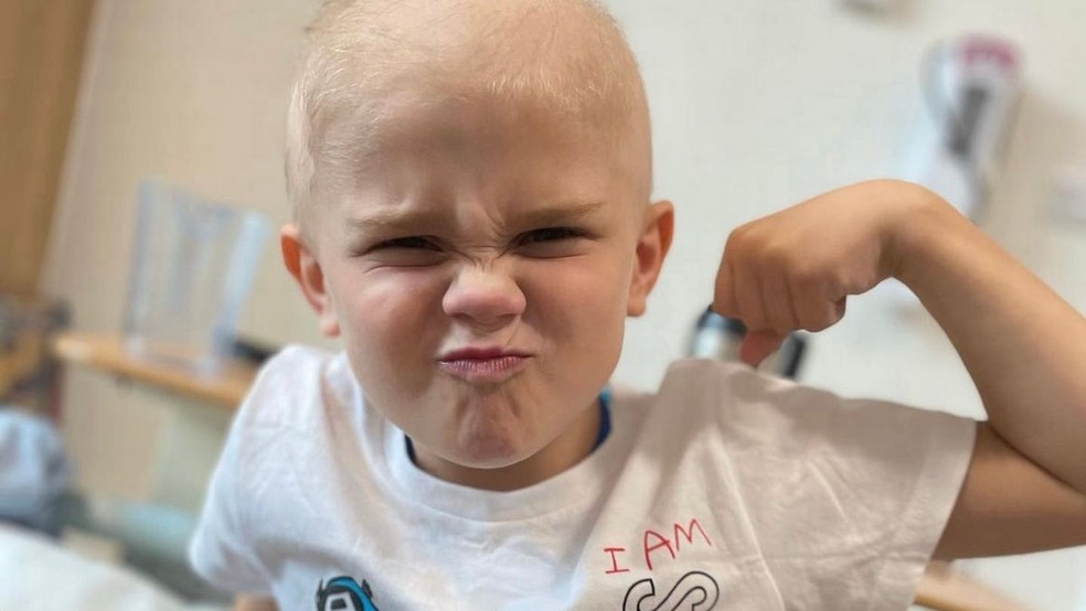 Médicos diziam que menino de 9 anos tinha “dor de crescimento”, mas ele ...