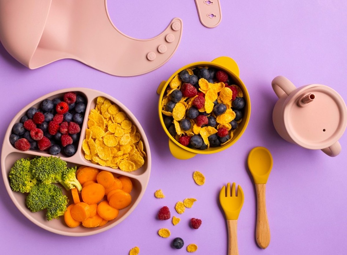 Kit alimentação do bebê: 6 conjuntos para facilitar as refeições