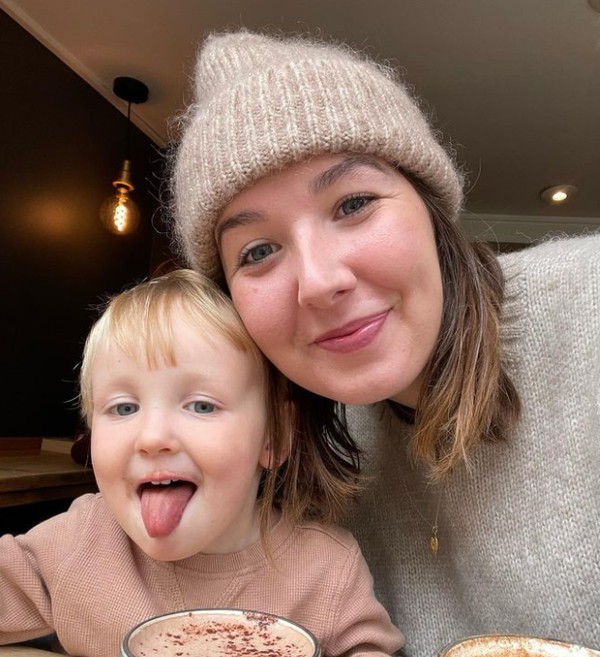 Isla Collins's Instagram, Twitter & Facebook on IDCrawl