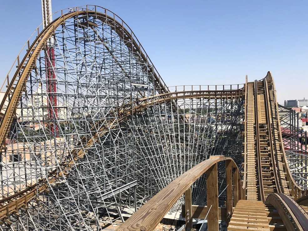 Você sabia que existe um parque de diversões do Real Madrid? A gente ...