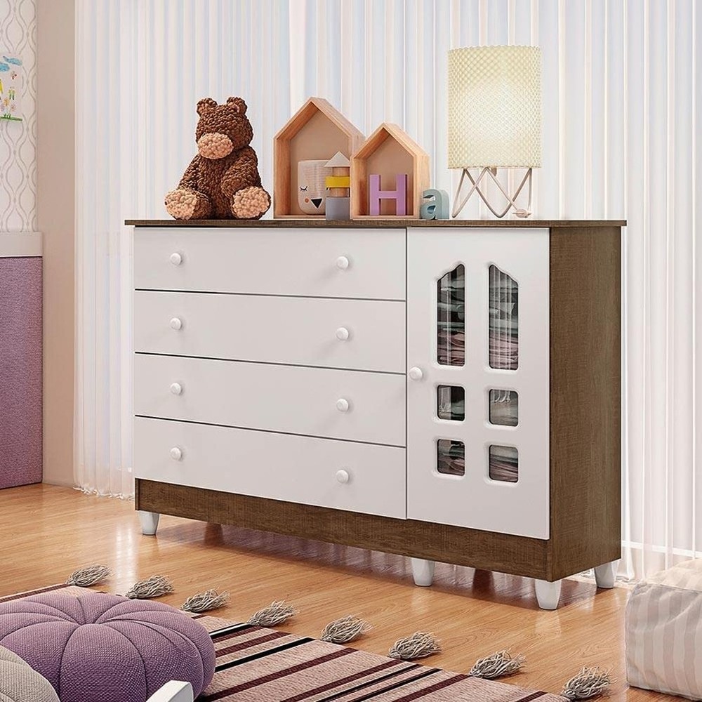 8 opções de cômoda infantil para decorar e organizar a partir de R$ 278