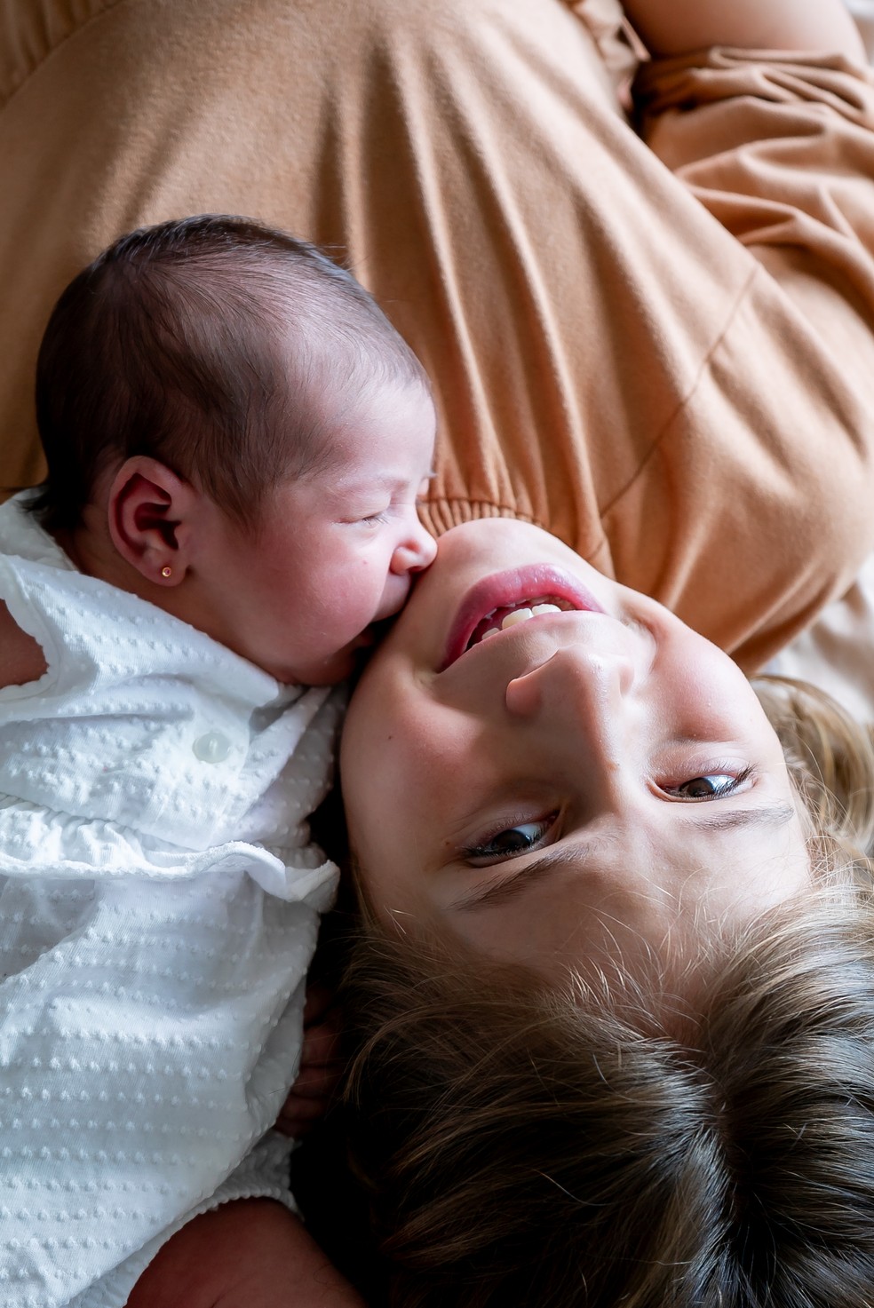 Mãe estranha silêncio e se depara com cena encantadora: 'Mini-infarto ...