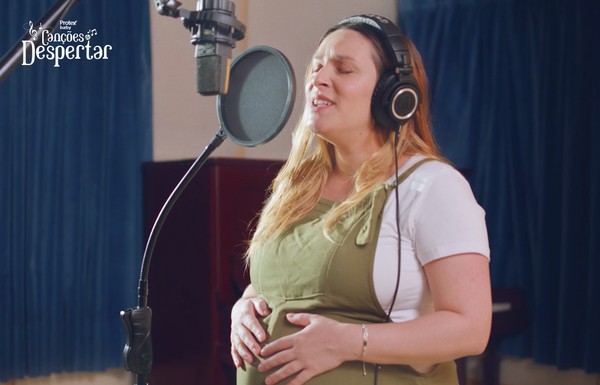 Protex Baby acolhe mães no pós-parto por meio de nova campanha