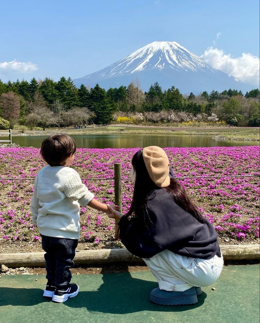 Influenciadora brasileira, que mora no Japão, diz que é confundida com ...